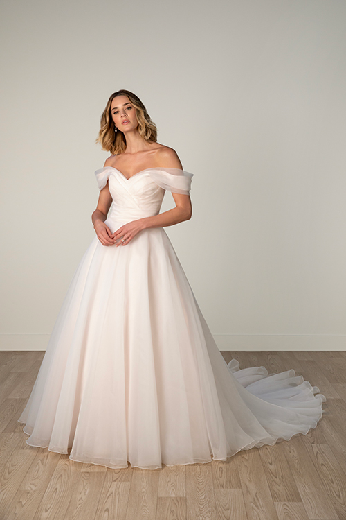 Stella York | Ever After Bridal - 8058 | Ever After Bridal
